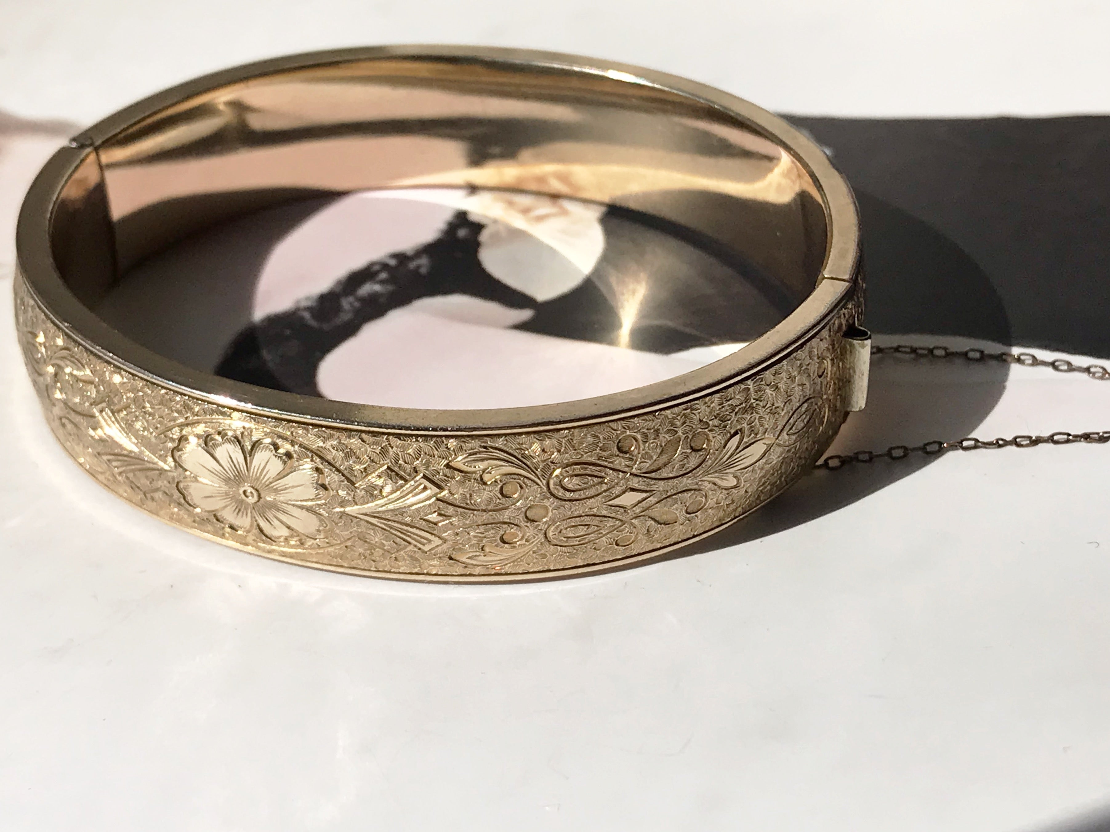 Floral Gold Filled Bangle – Stacey Fay Designs